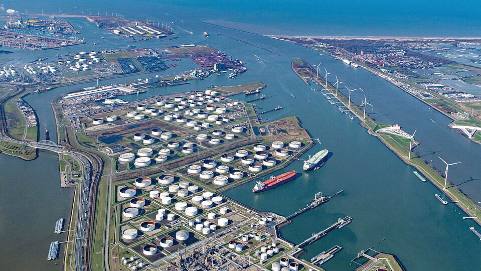 Rotterdam als Ammoniak-Hub - THB