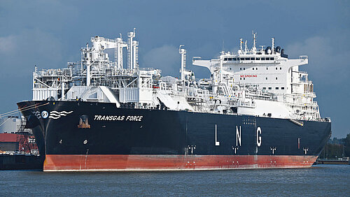 FSRU soll Ende März in Stade eintreffen - THB