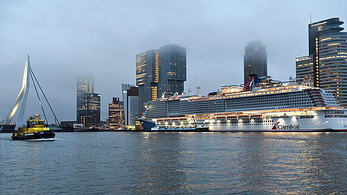 LNG-Bunkering in Rotterdam legt deutlich zu - THB