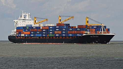 Maersk chartert Feedermax „JPO Aquarius“ - THB