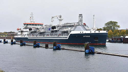 Neues LNG-Bunkerschiff für die Ostsee - THB