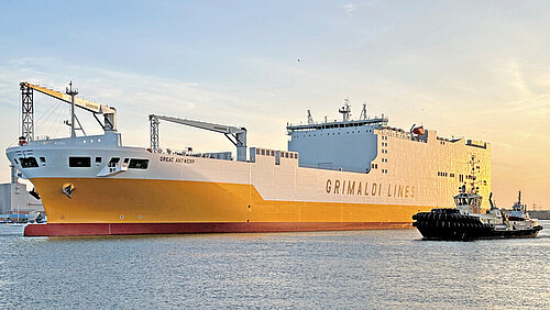 „Great Antwerp“ erstmals im Hafen Hamburg - THB