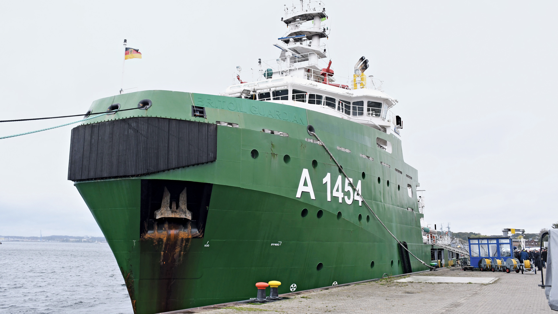 „Borkum“ in Kiel in Dienst gestellt - THB