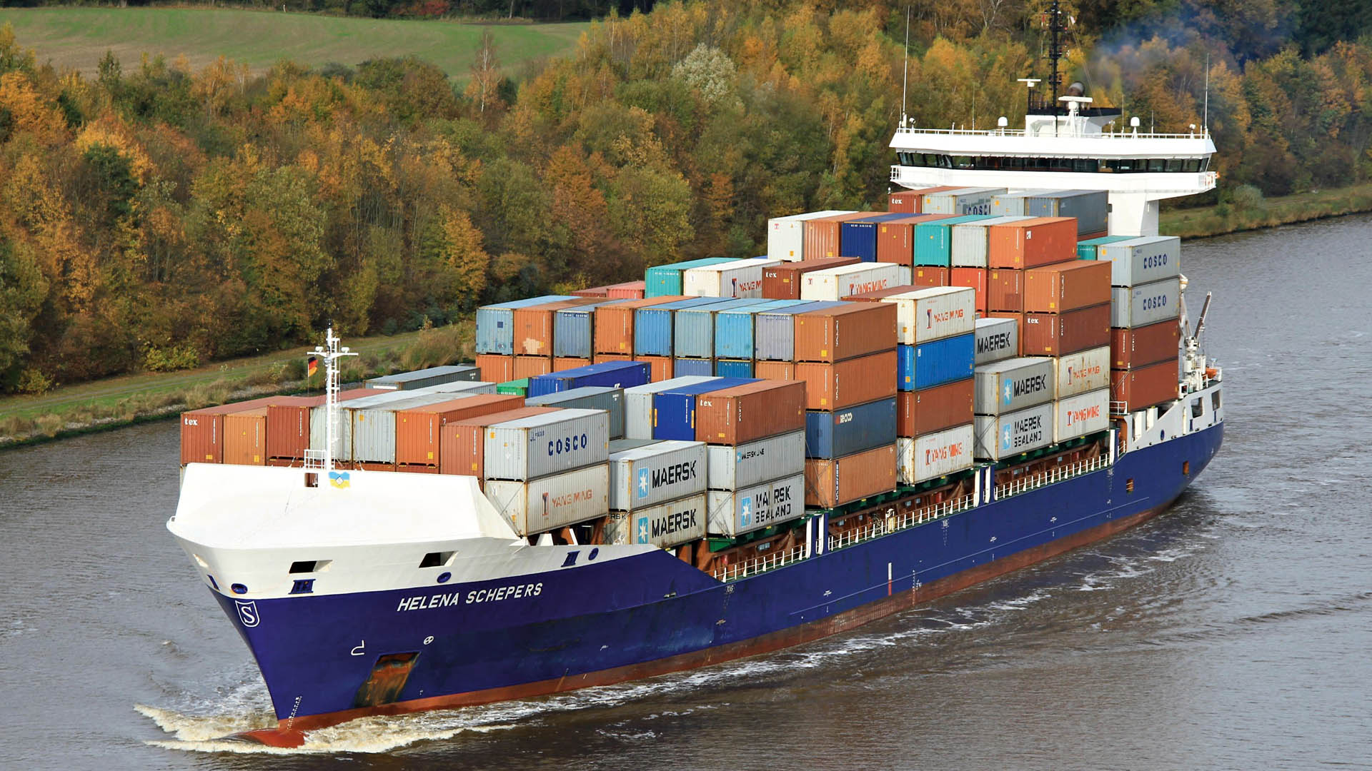 Tarros beschäftigt den Feeder „Astrid L“ - THB